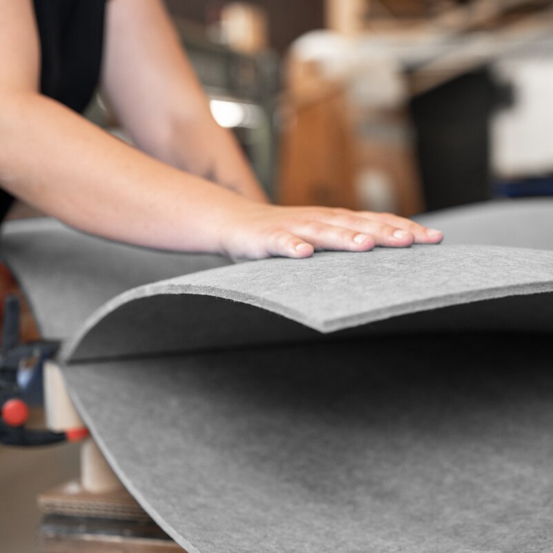 SOUNDCATCHER – Shaping sound and light – Acoustic luminaire I xilence